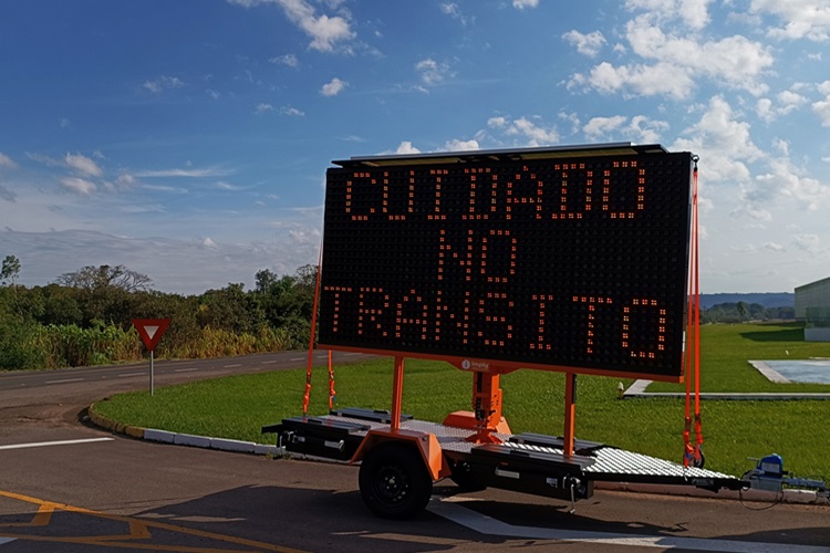 Mobile VMS Modernizes Communication in the BA-093 System