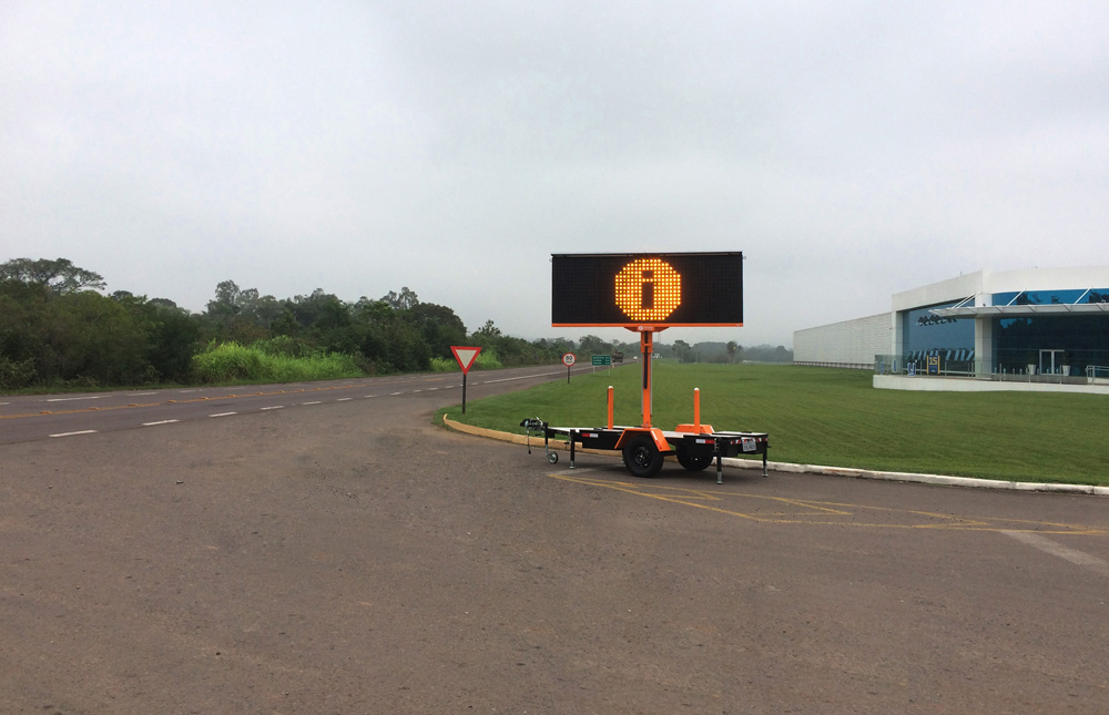 Variable Message Sign Trailer - Imply® Technology